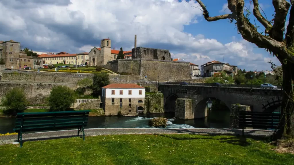 Barcelos Portugal - Cidade com história, lenda e beleza